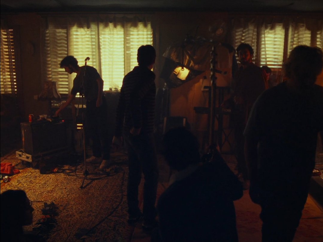 Segundo Premio (Reseña) – UNplugged News